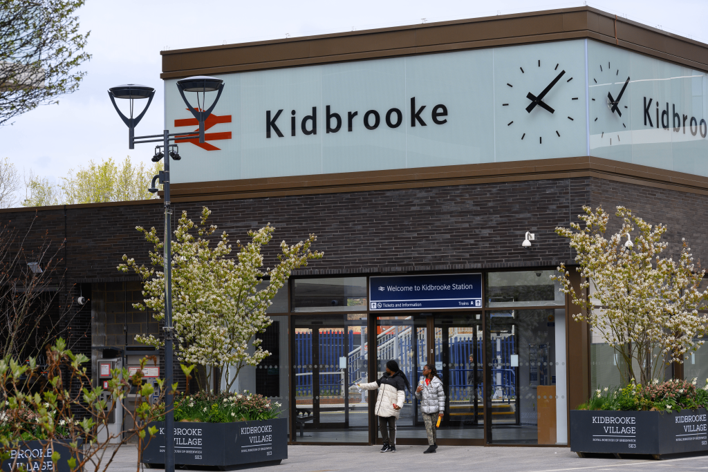 Visit us – Kidbrooke Village